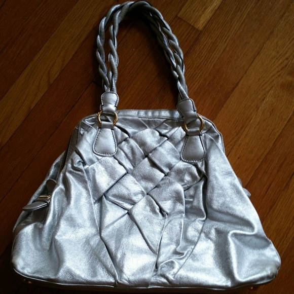 Valentino Garavani | Bags | Valentino Metallic Silver Nappa Leather Bag ...